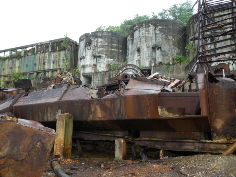 Maricalum Mining Site - Land and Resource Use in the Philippines