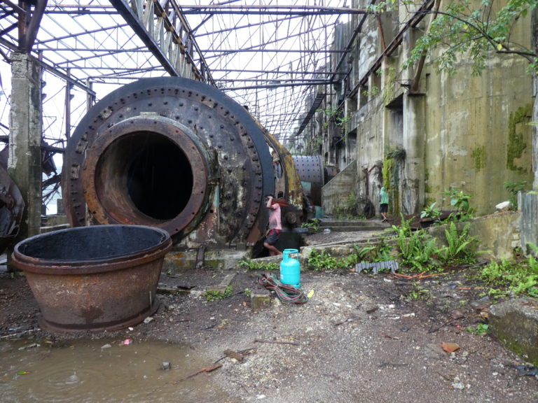 Maricalum Mining Site - Land and Resource Use in the Philippines